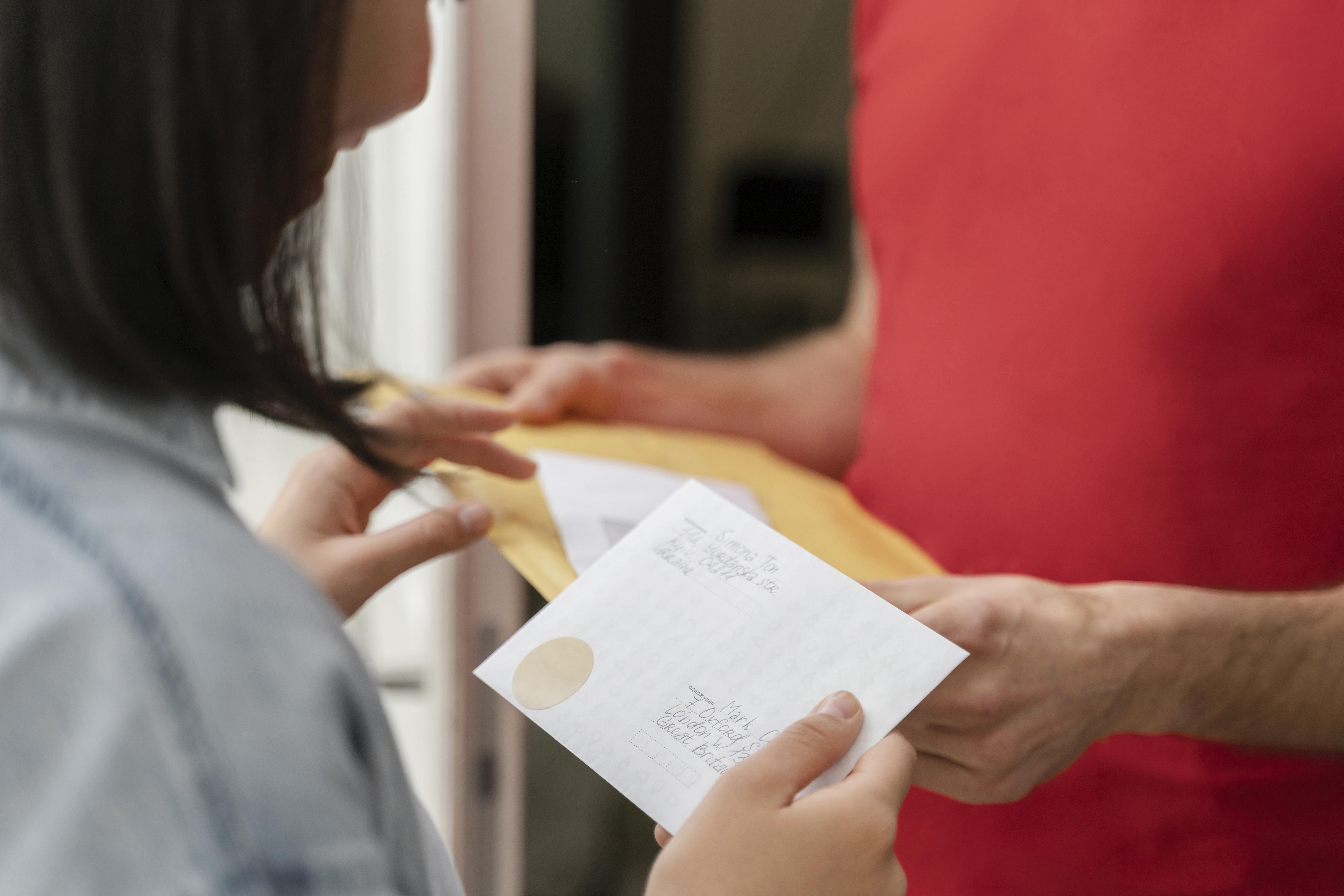 Organiser la procédure courrier : 7 astuces pour réussir | DERICHEBOURG ...